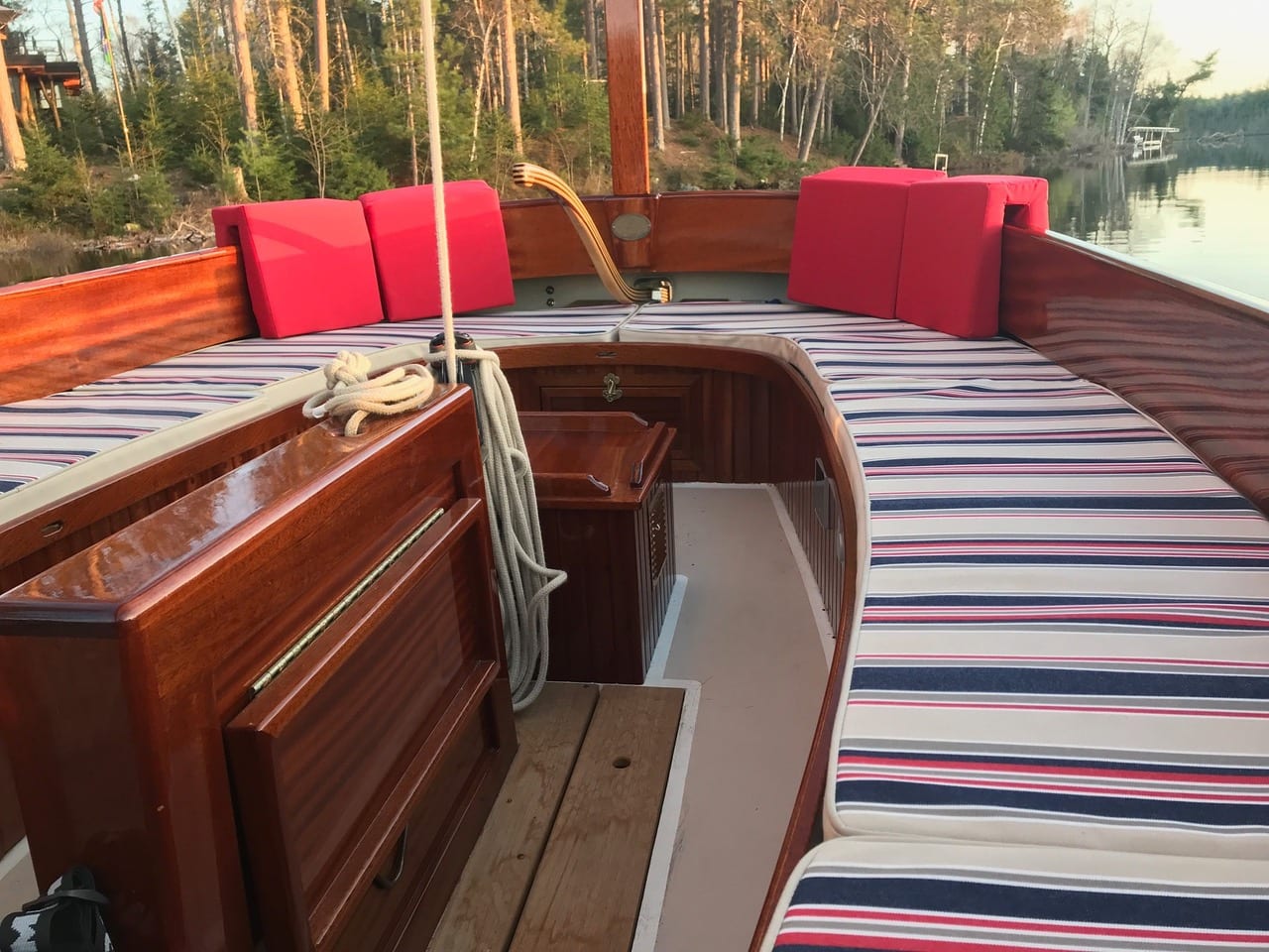 16' Open Cockpit Lynx | Arey's Pond Boat Yard