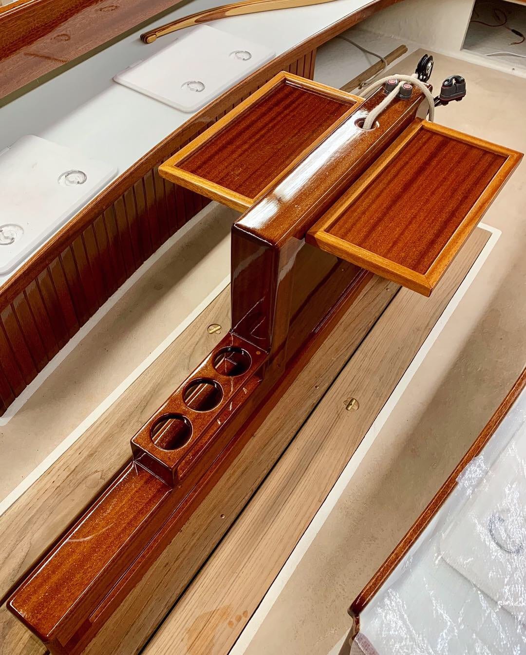 16' Open Cockpit Lynx | Arey's Pond Boat Yard