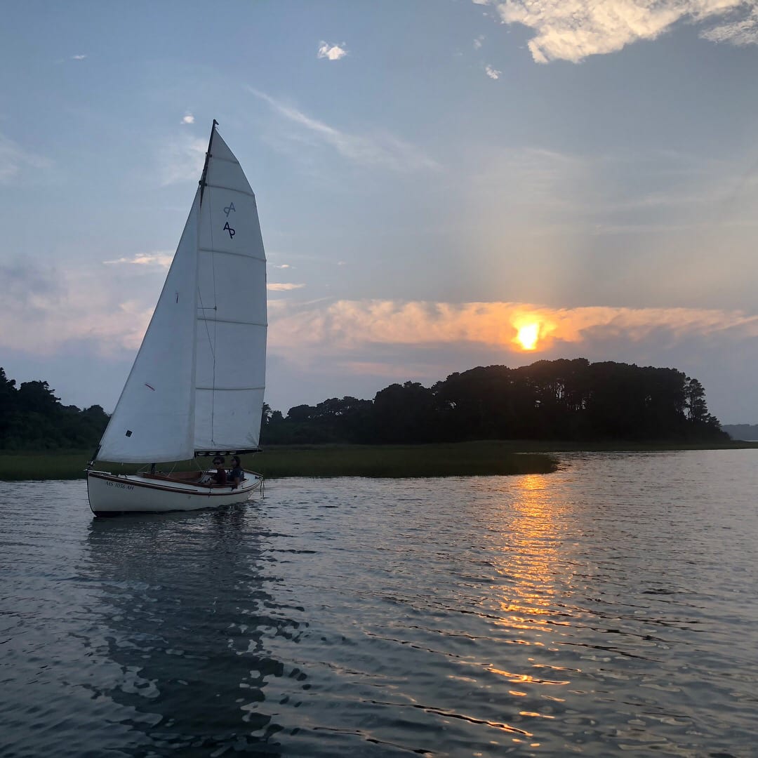 18' Daysailer | Arey's Pond Boat Yard