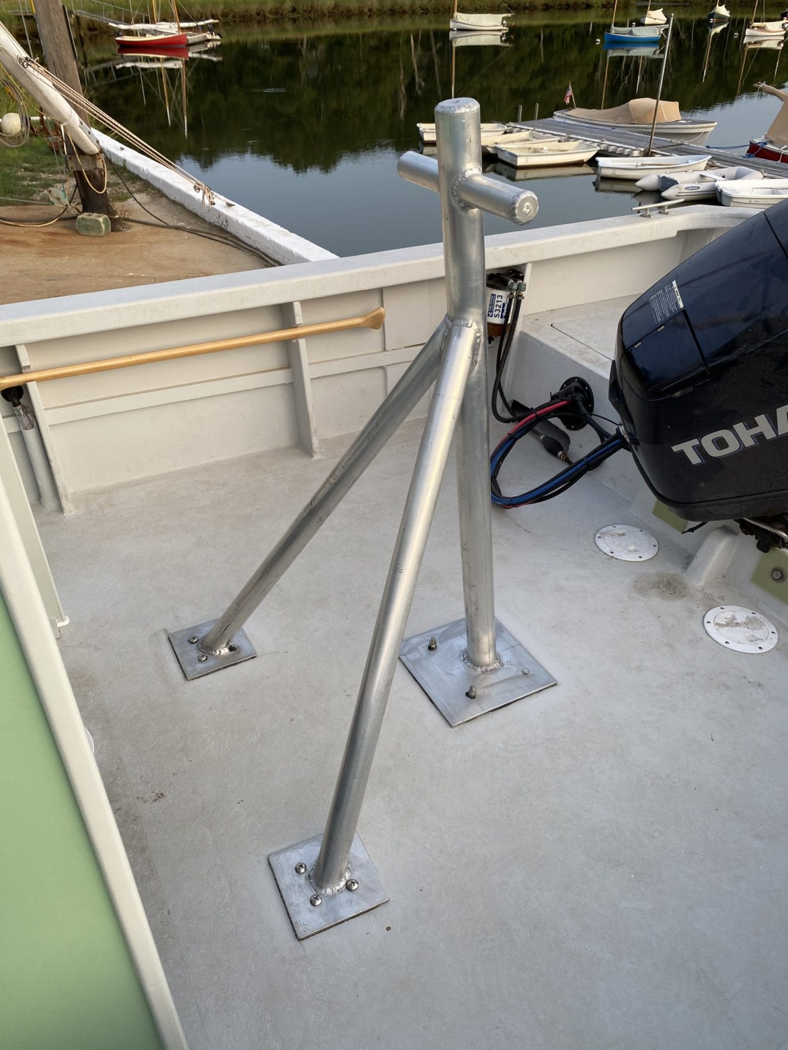 19' AP Workboat | Arey's Pond Boat Yard