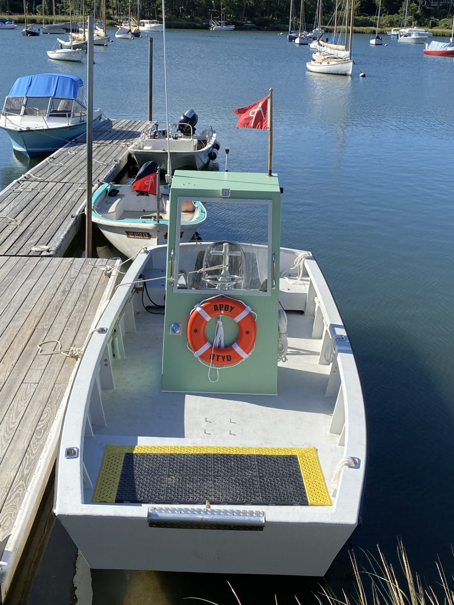 19' AP Workboat | Arey's Pond Boat Yard