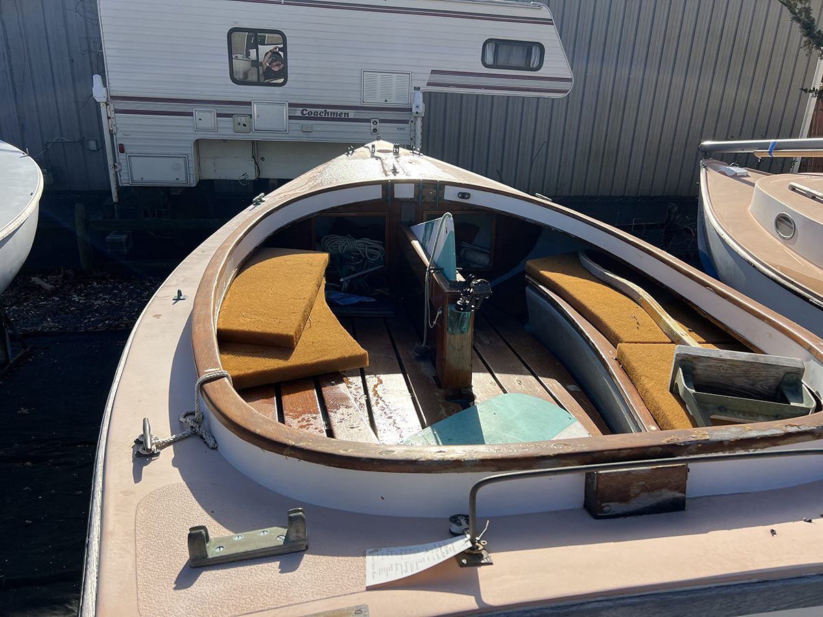 Arey's Cat | Arey's Pond Boat Yard